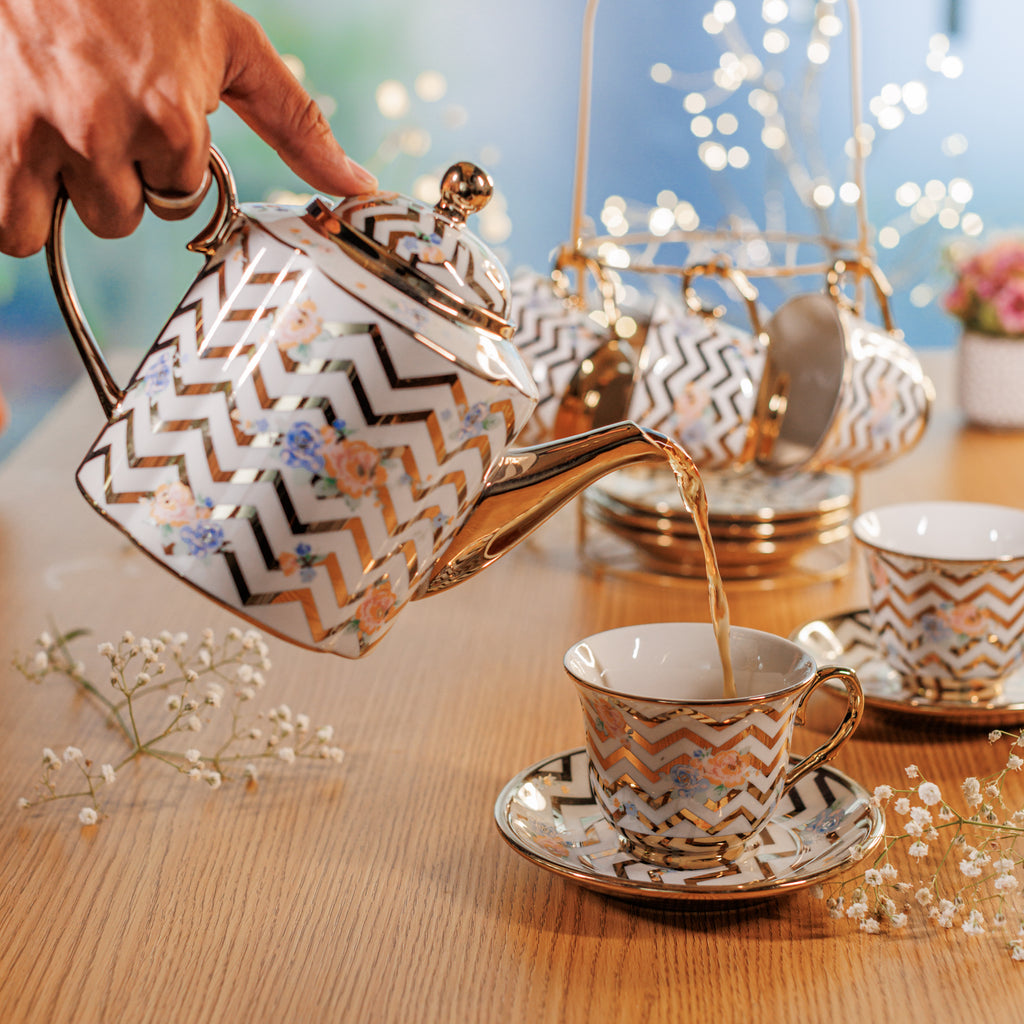 Wave Golden color 14 tea Cup set – Coral Tree