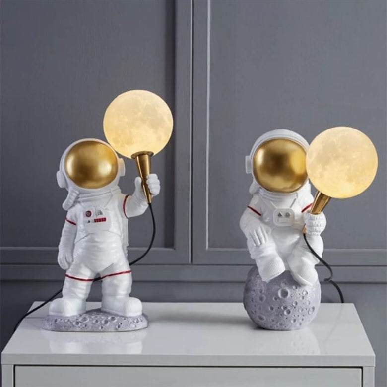 Astronaut Table Lamp - Standing Style – Coral Tree